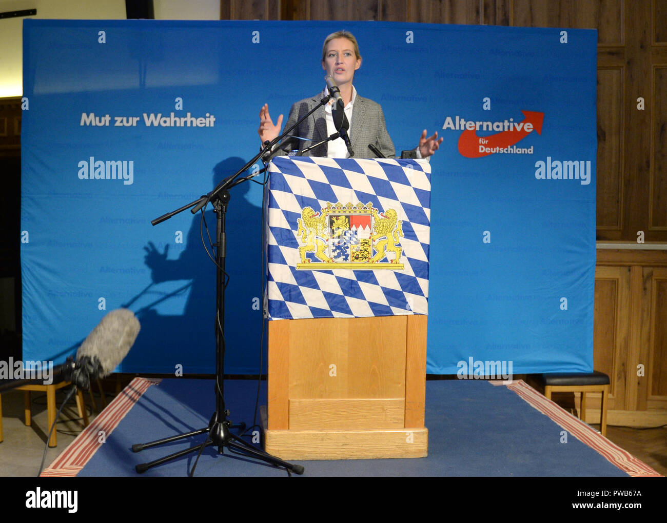 Alice weigel hi-res stock photography and images - Alamy