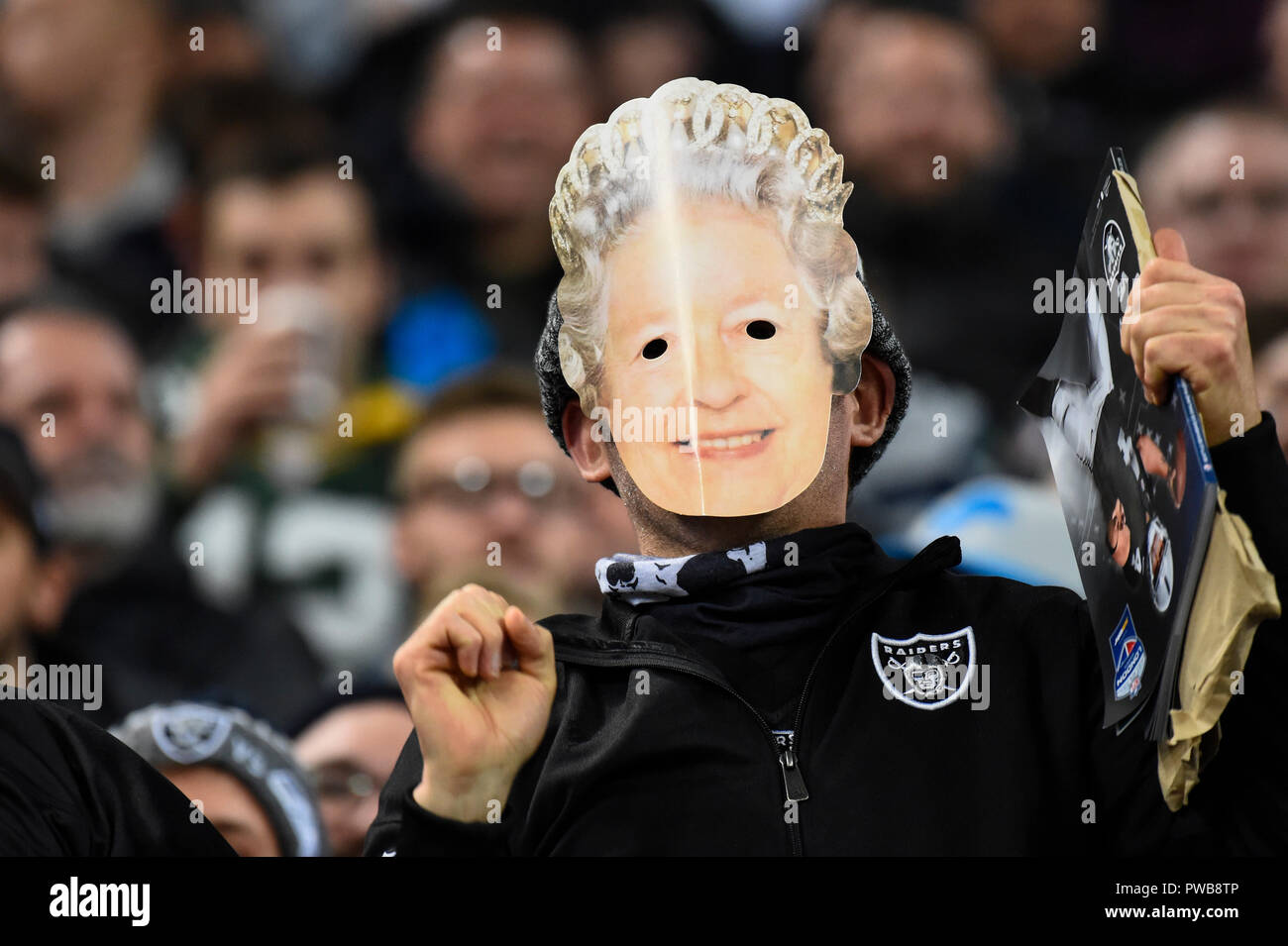 American royal fan hi-res stock photography and images - Alamy