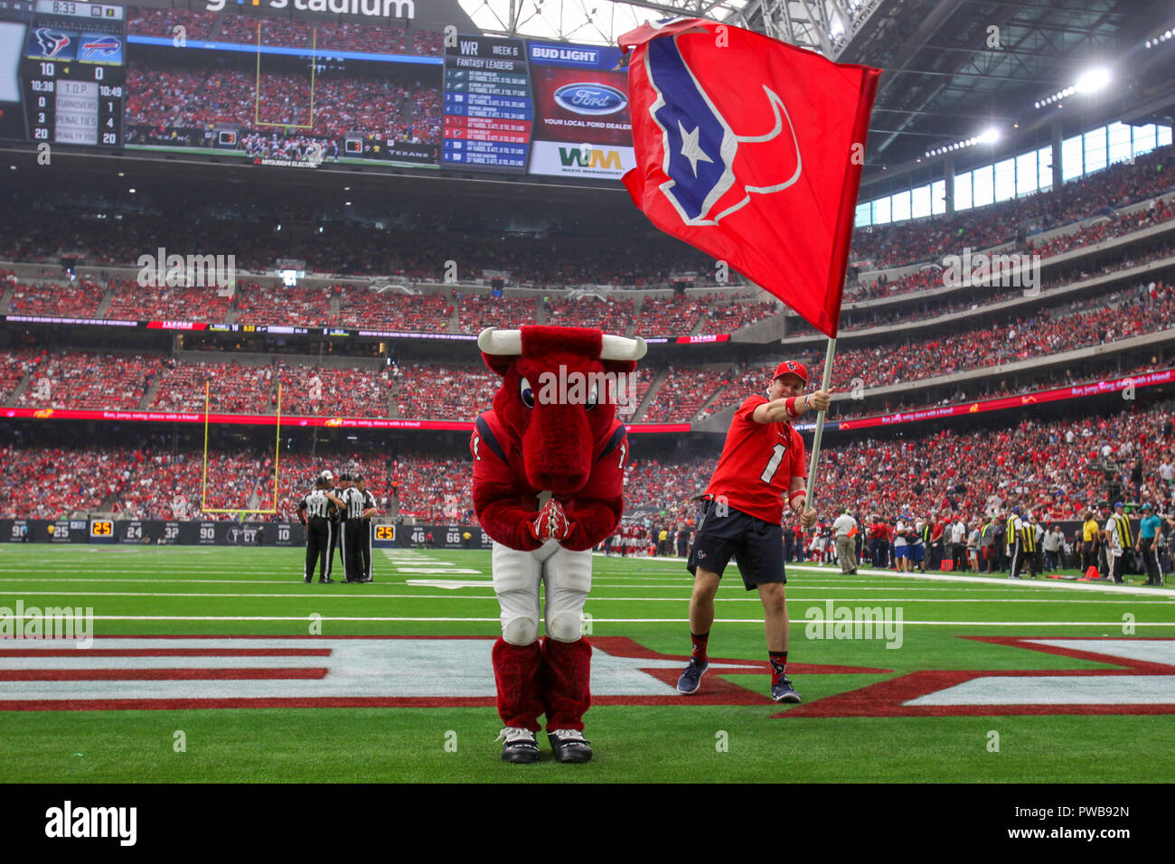 Houston, TX, USA. 14th Oct, 2018. Houston Texans mascot Toro celebrates ...