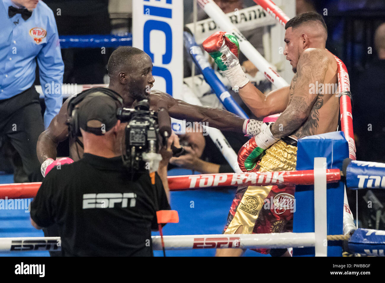 Omaha, NE U.S. 13th Oct, 2018. Terence ''Bud'' Crawford (Black and Pink ...