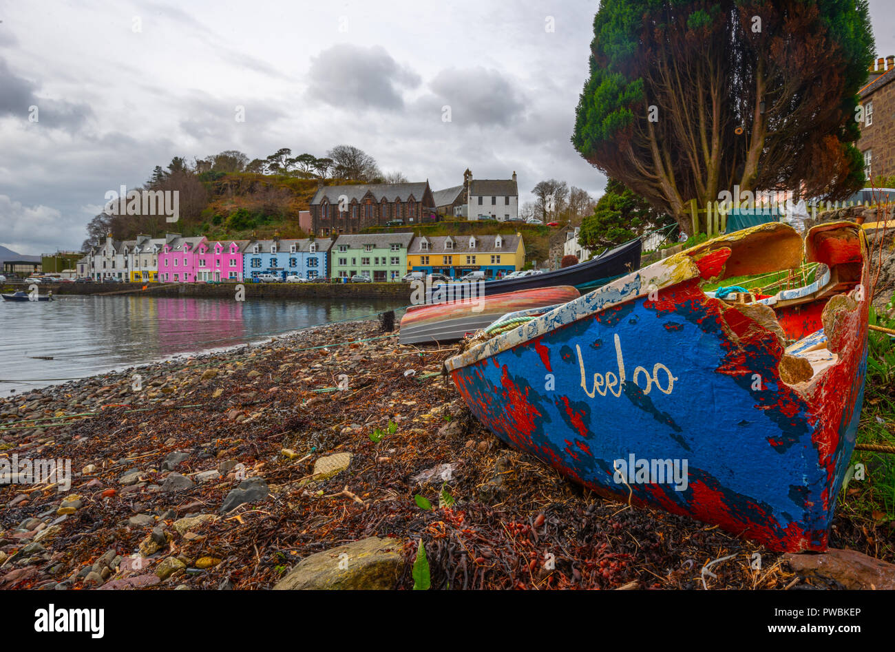 Boats in the old Harbor of Portree, Isle of Skye, Scotland, United ...