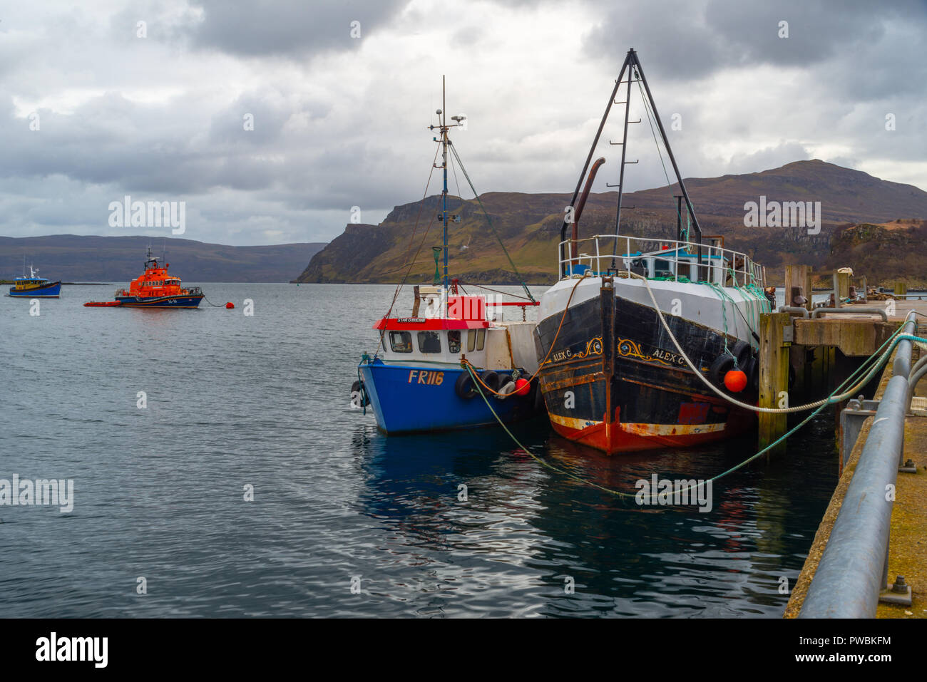 Boats in the old Harbor of Portree, Isle of Skye, Scotland, United ...