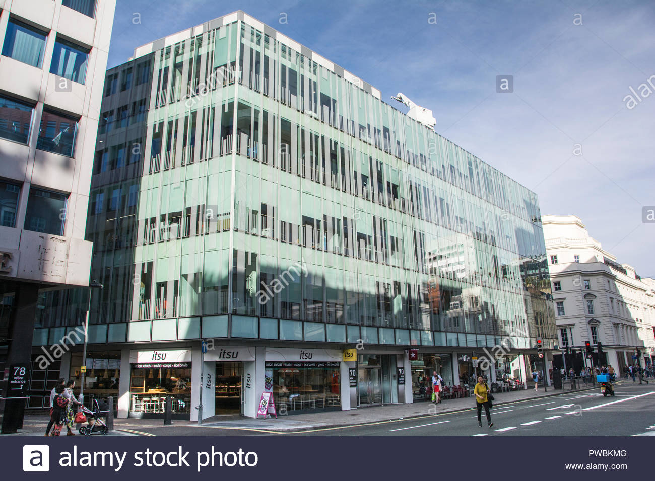New Oxford Street Stock Photos & New Oxford Street Stock Images - Alamy