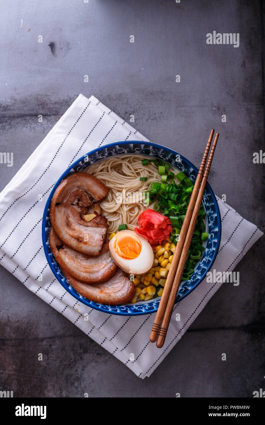 Japanese tonkotsu ramen, pork bone broth noodles, copy space Stock ...