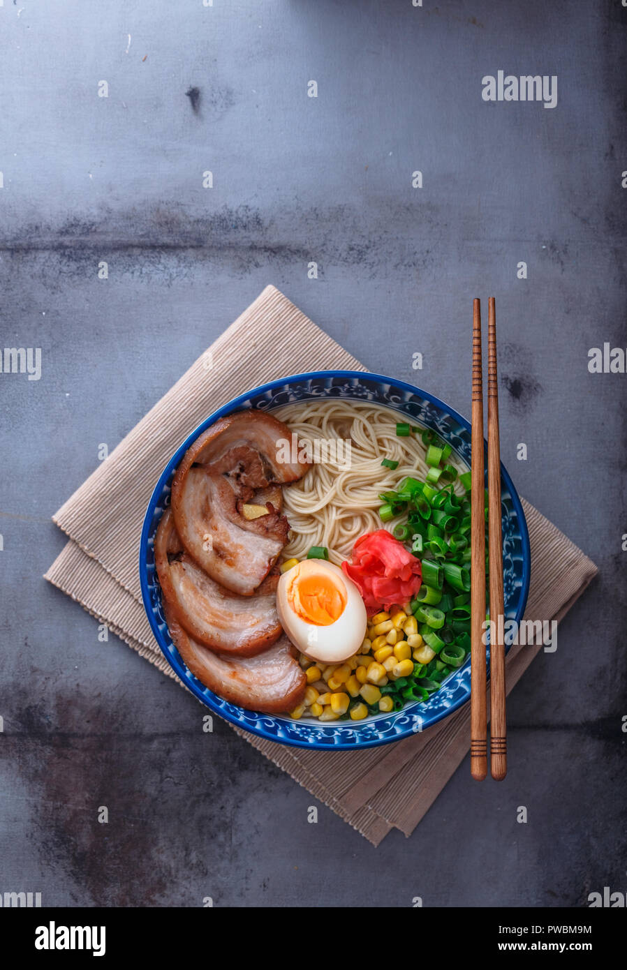 Japanese tonkotsu ramen, pork bone broth noodles, copy space Stock ...