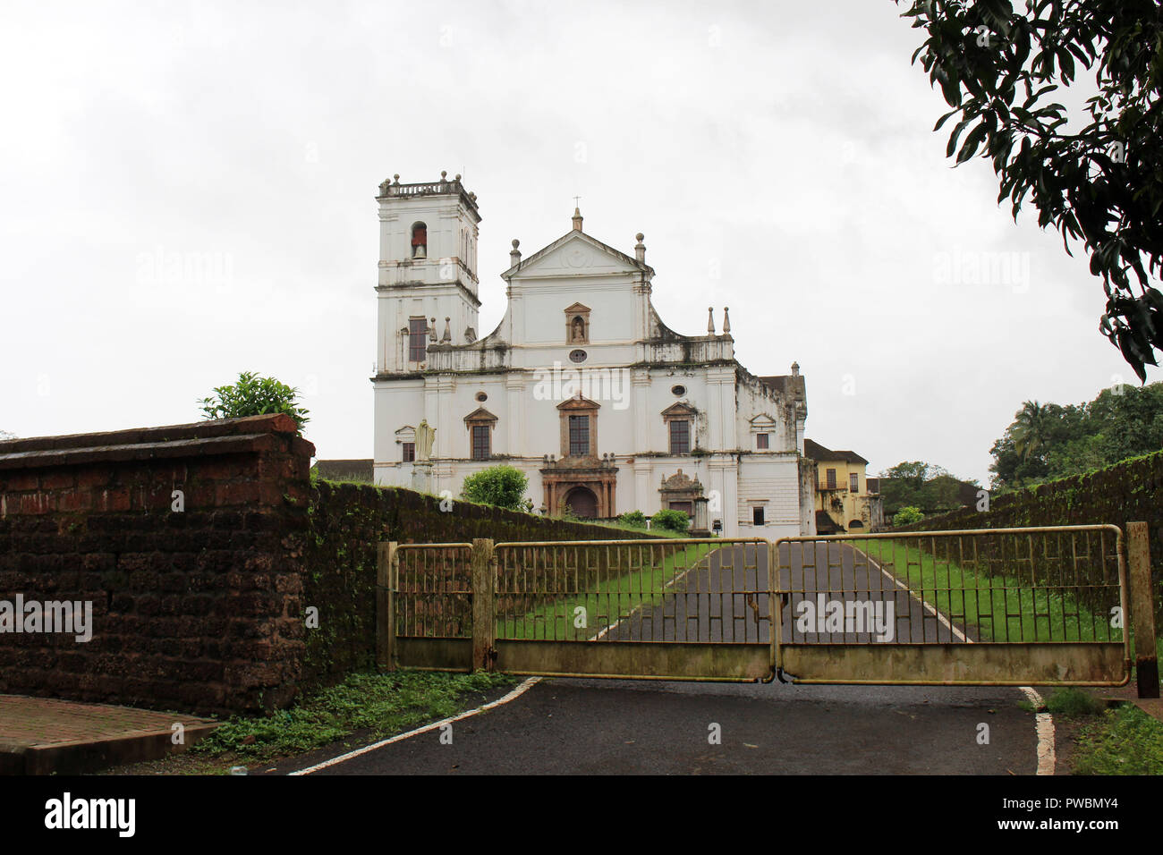 The white majestic Se Cathedral of Old Goa (Goa Velha). Taken in India ...