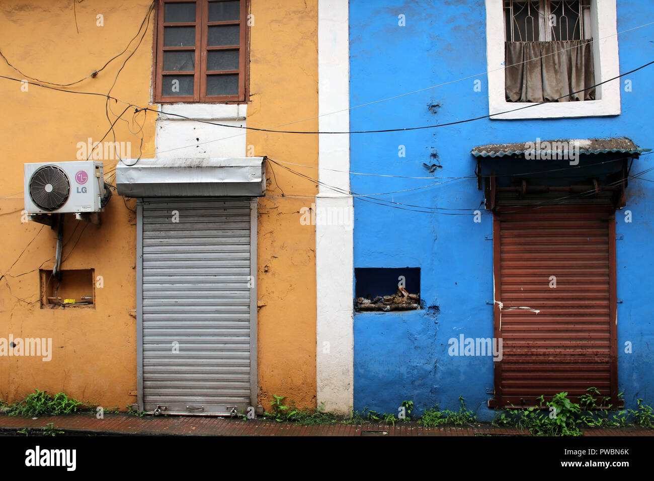 Translation: the vintage and colorful windows and doors in Goa City ...