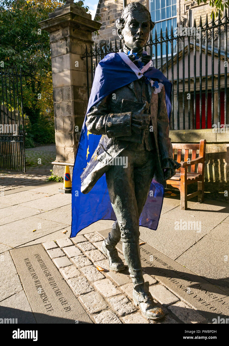 Poet Robert Fergusson statue draped in EU stars flag and yes ...