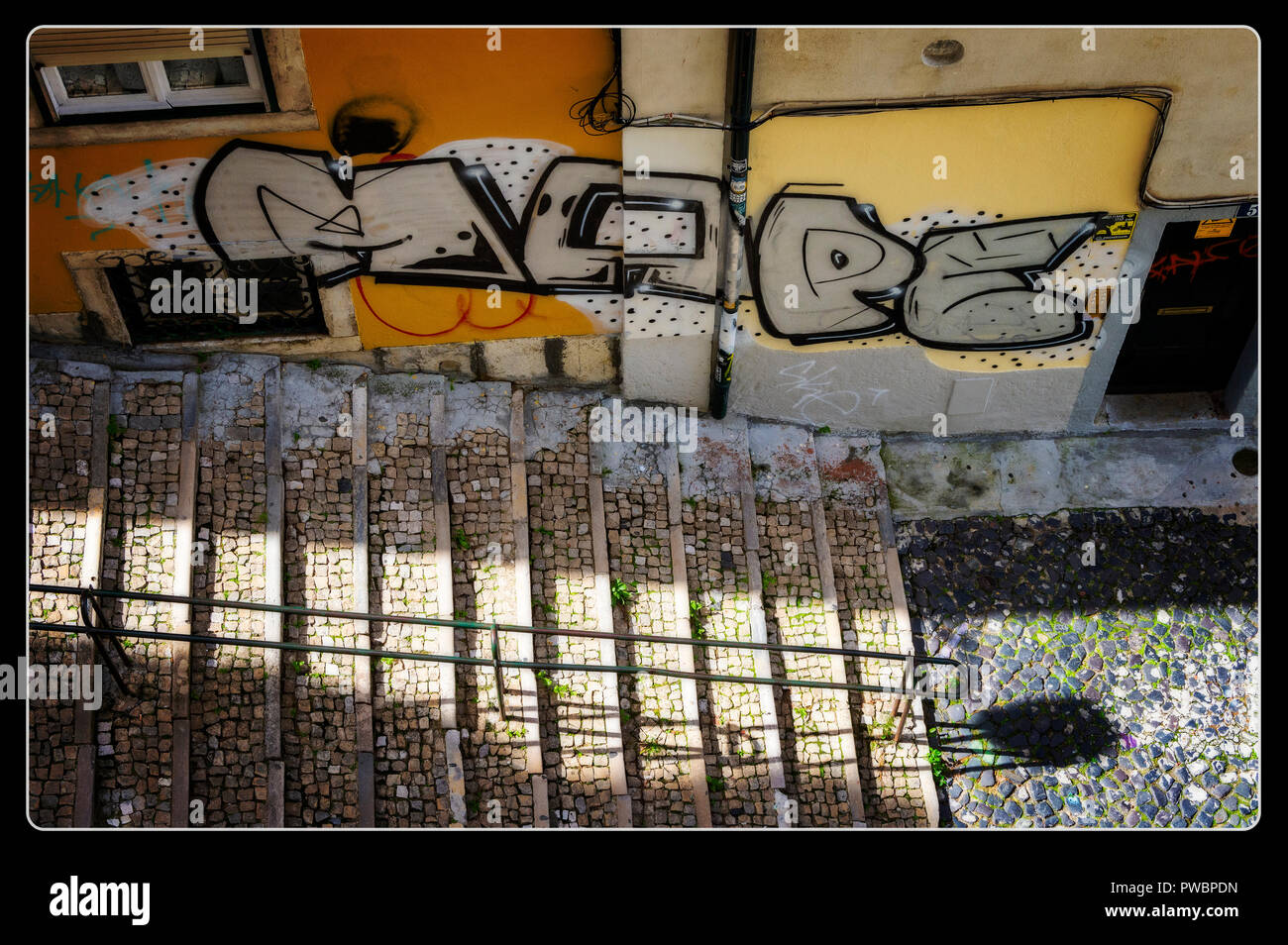 Back alley graffiti hi-res stock photography and images - Alamy