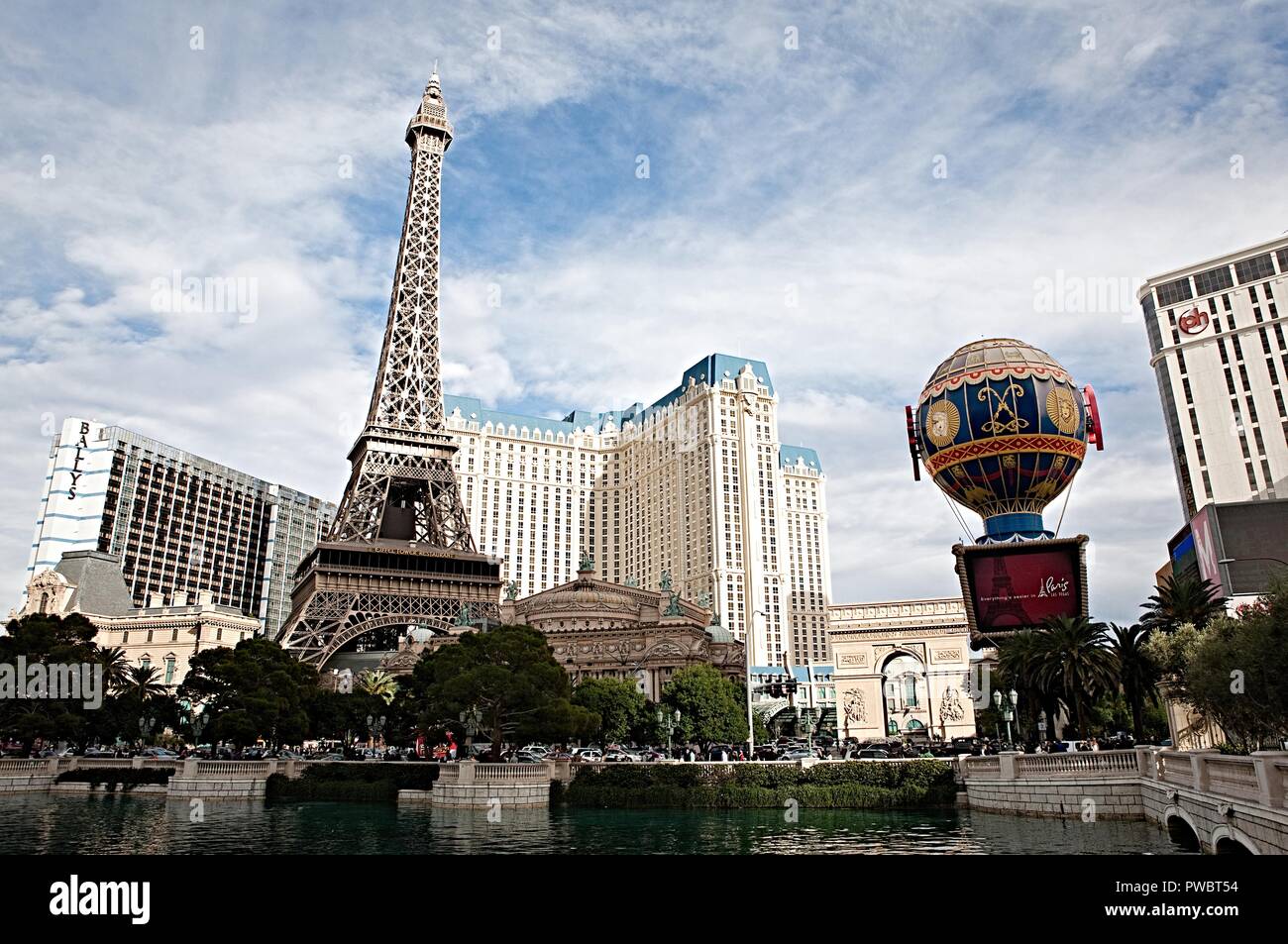 Streets las vegas nevada hi-res stock photography and images - Alamy