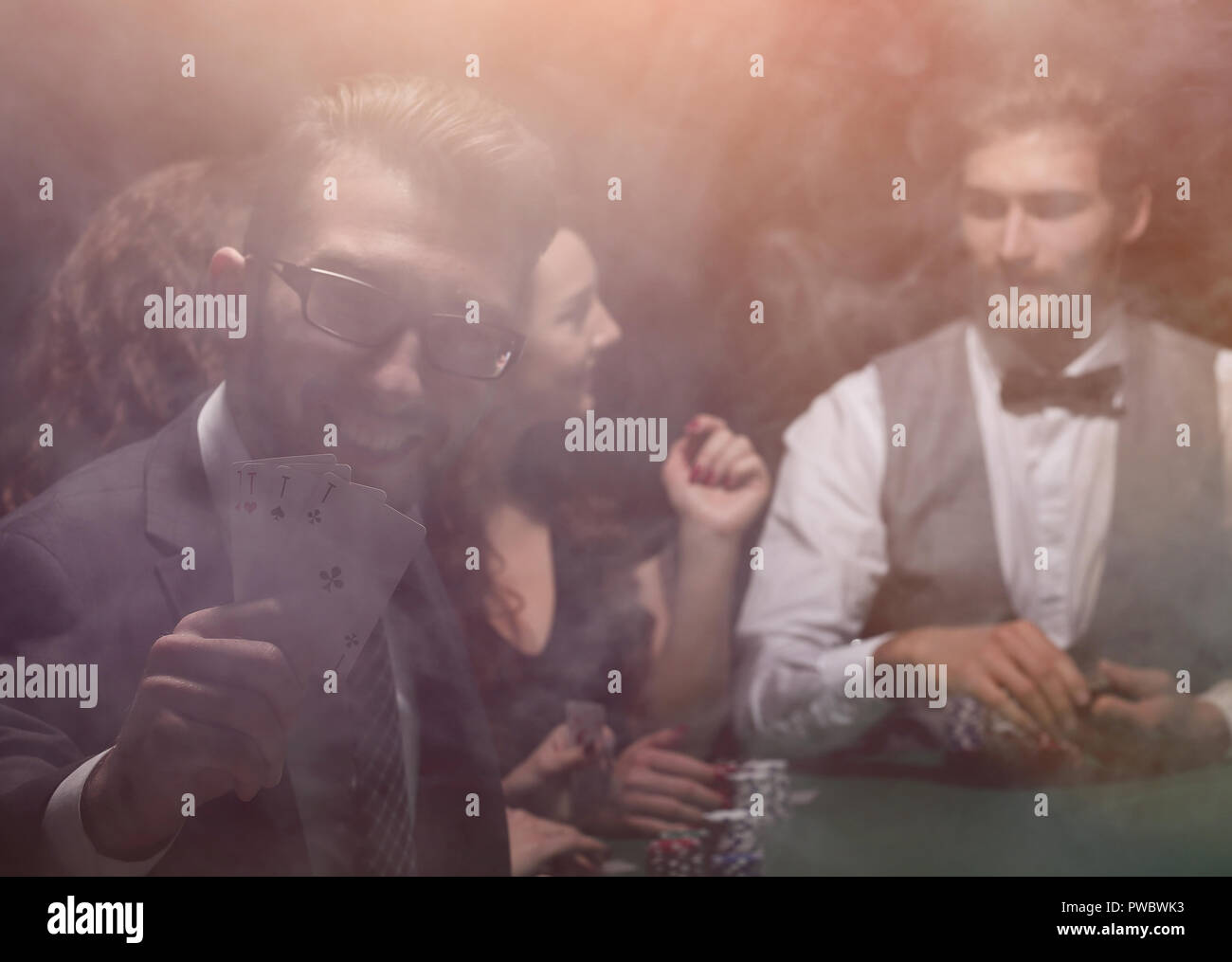 Poker table empty hi-res stock photography and images - Alamy