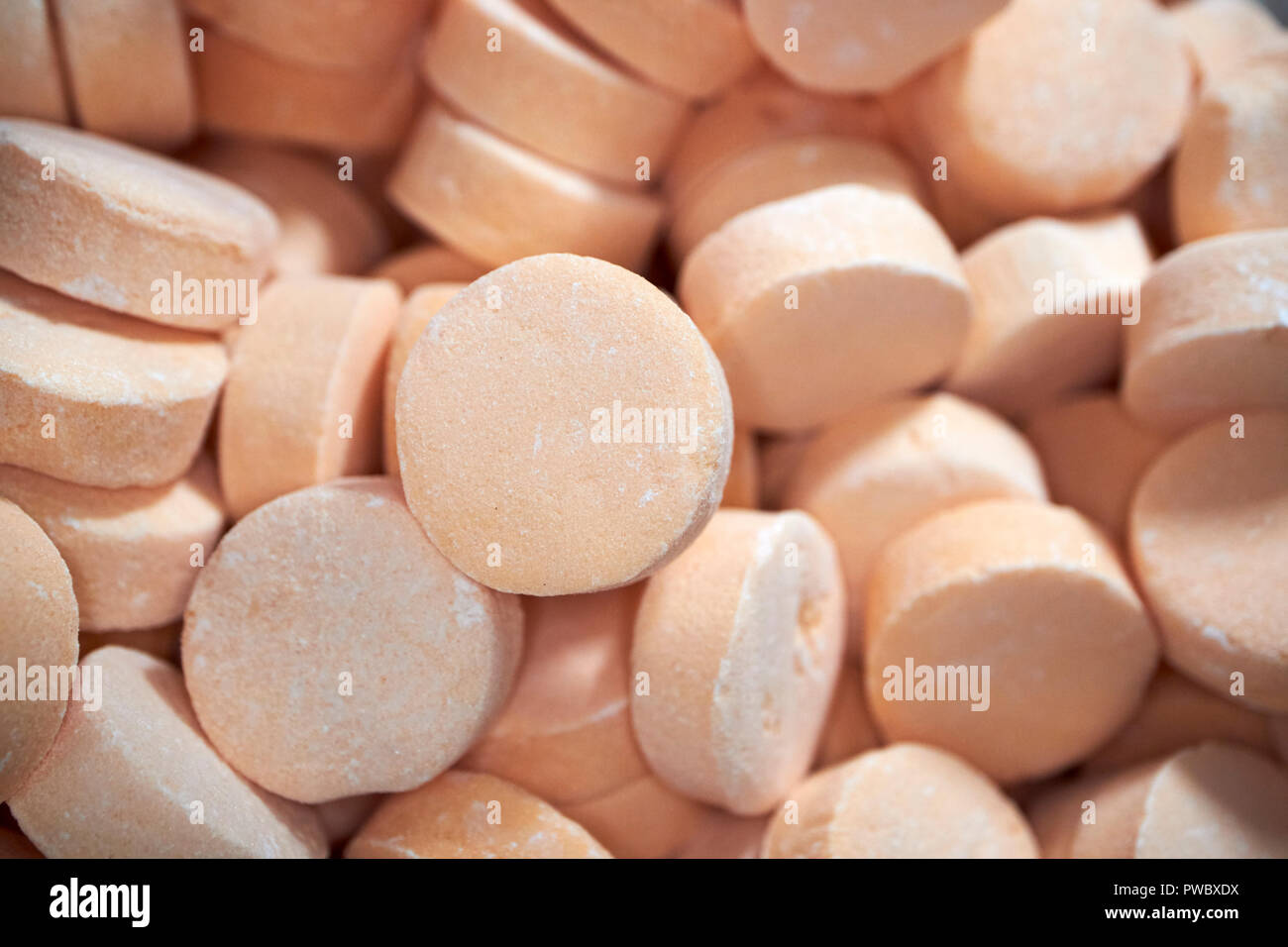 cinnamon lozenges traditional british and irish sweets these sweets are ...