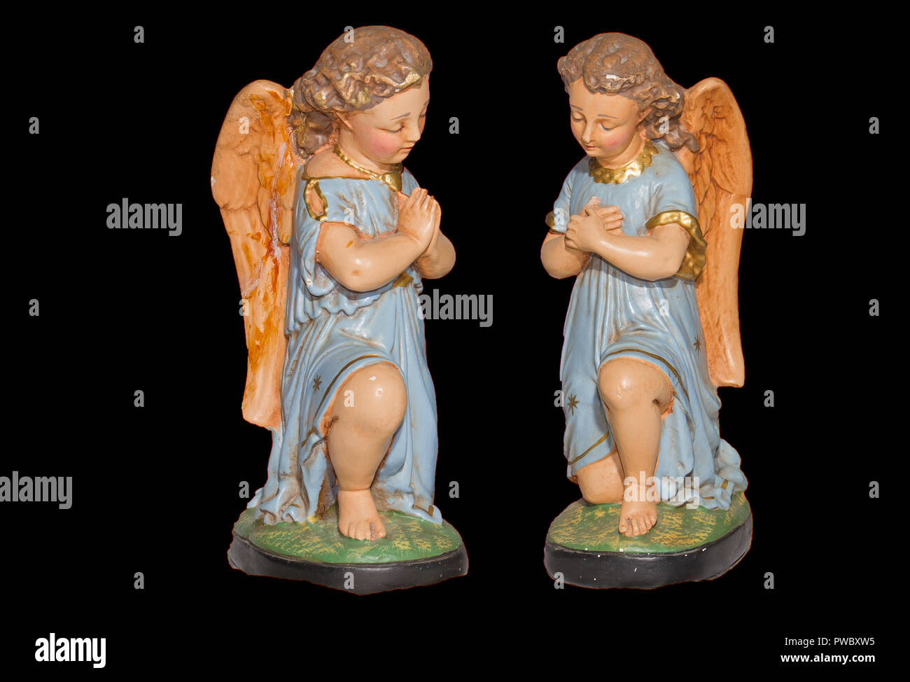 Praying angel statue hi-res stock photography and images - Alamy
