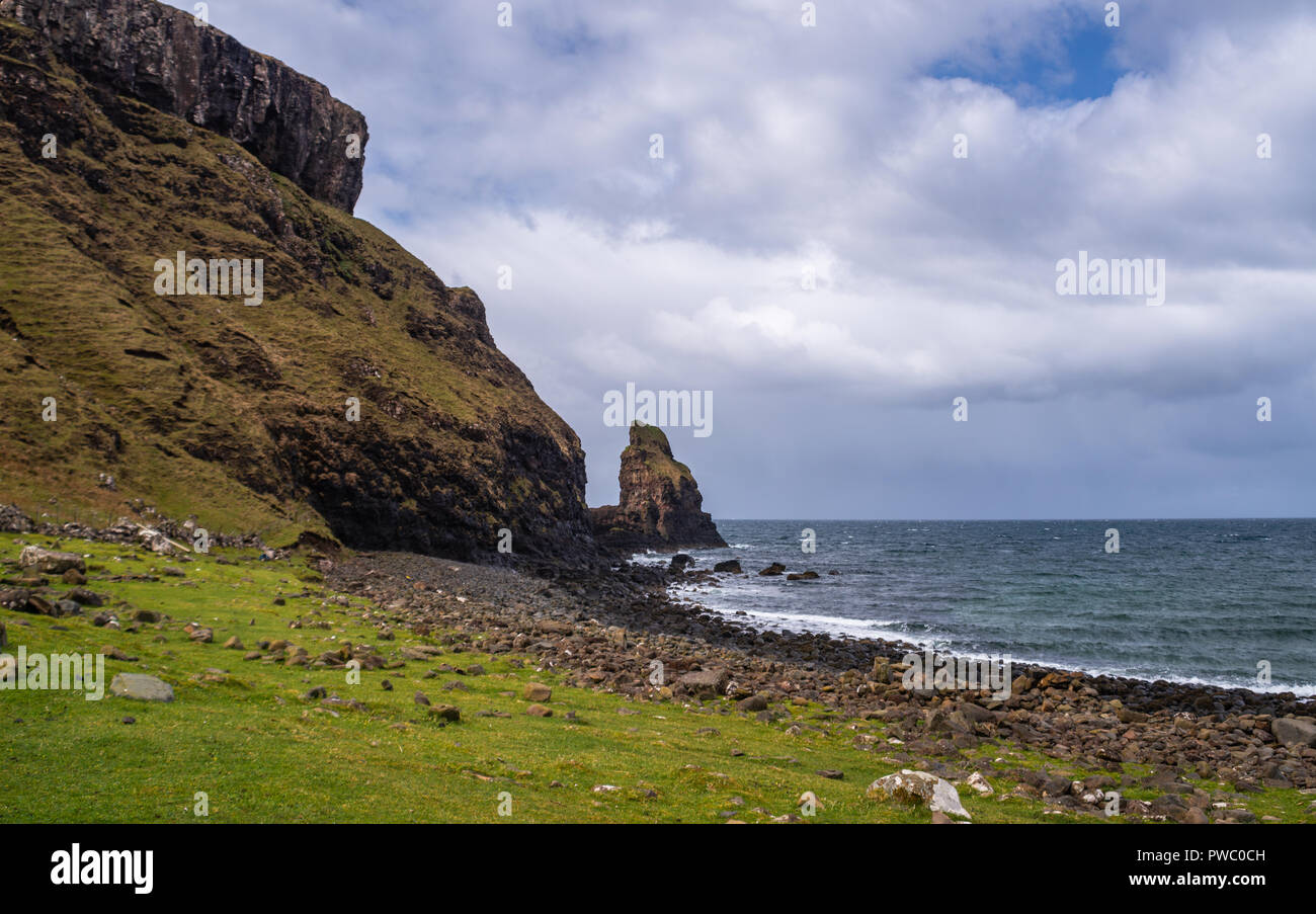 Talisker Bay, Sile of Skye, Inner Hebrides Scotland, uk Stock Photo - Alamy