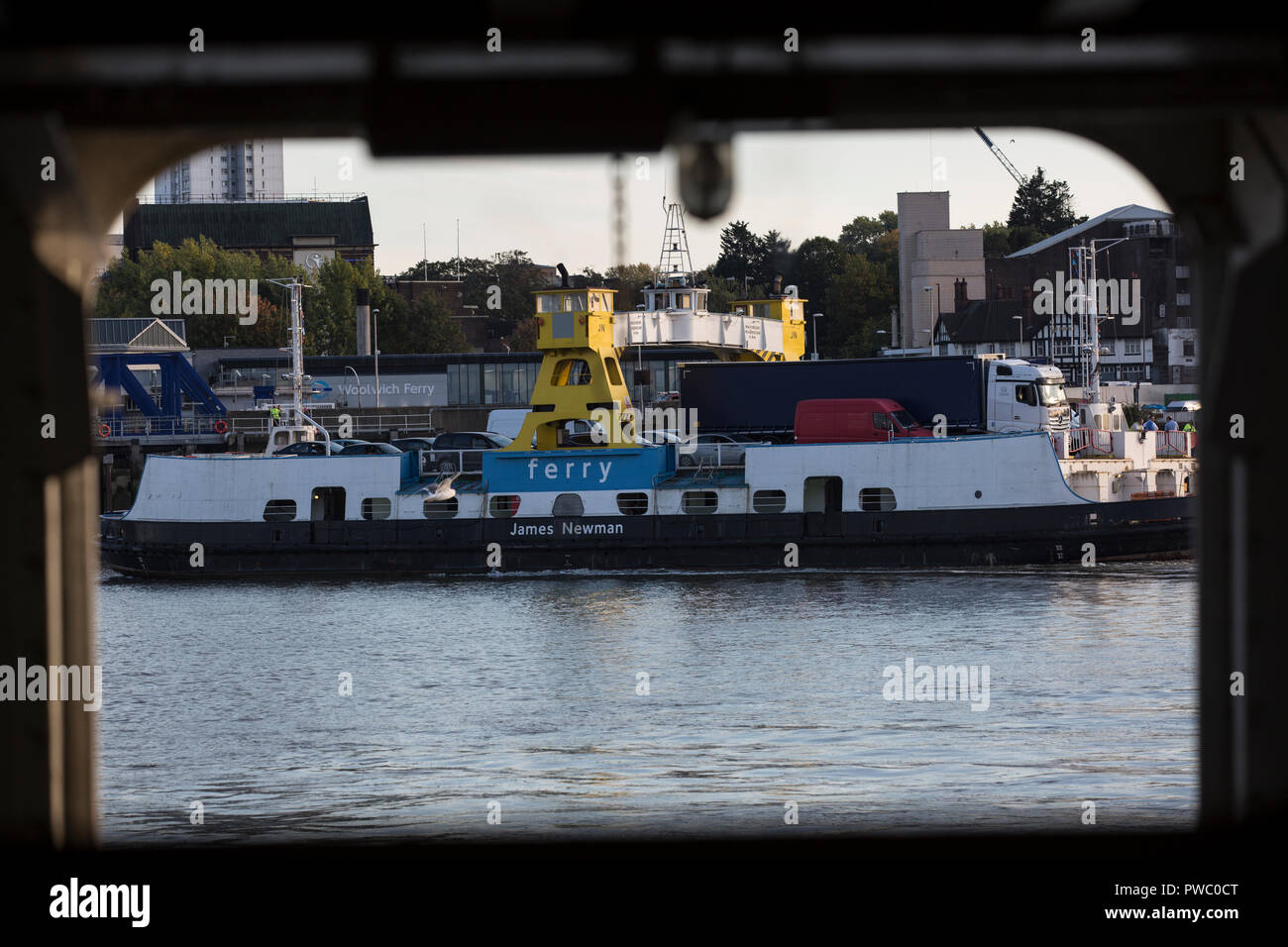 Woolwich Ferry fleet of 1963 vessels take their last voyage on the ...