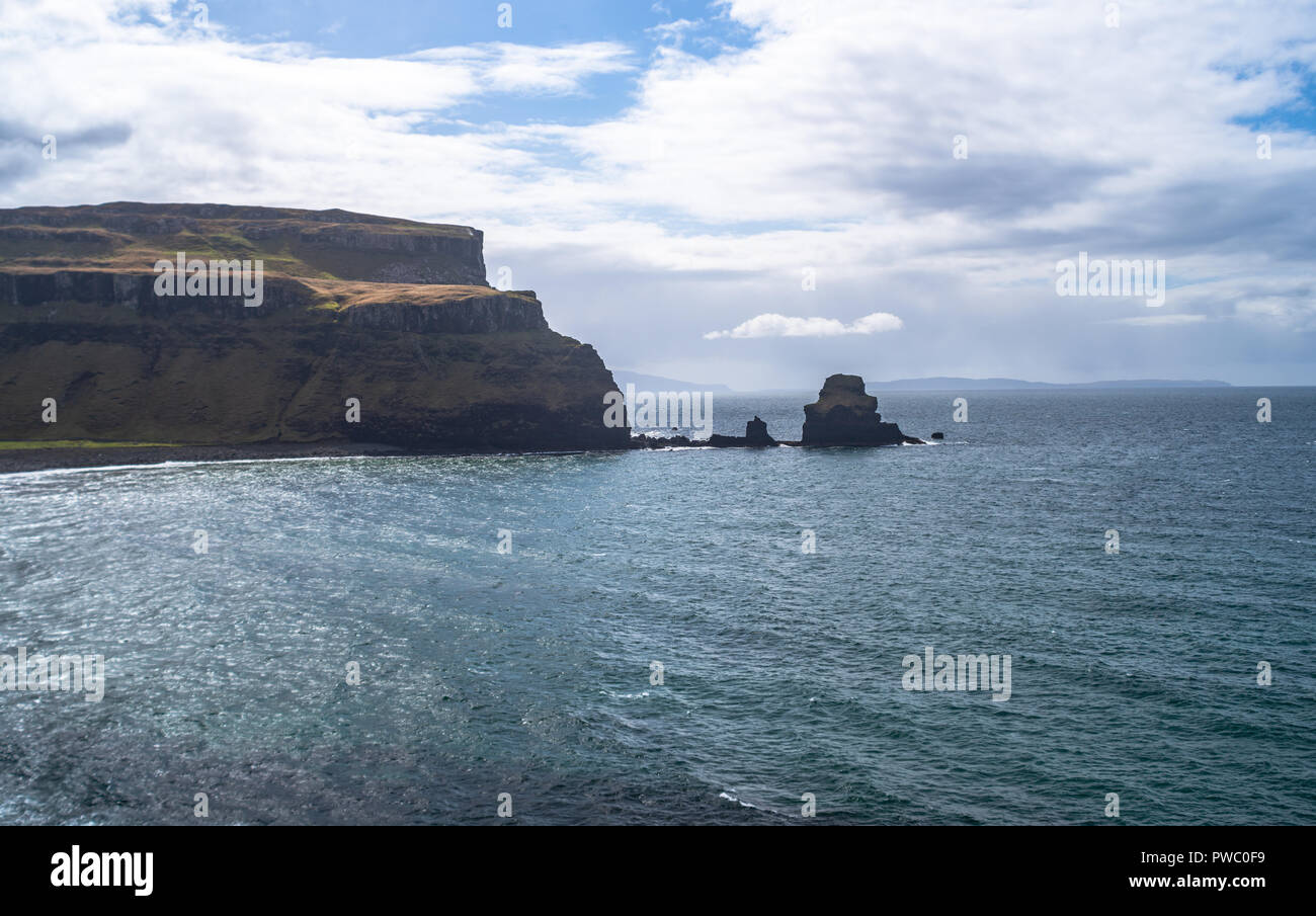 Talisker Bay, Sile of Skye, Inner Hebrides Scotland, uk Stock Photo - Alamy