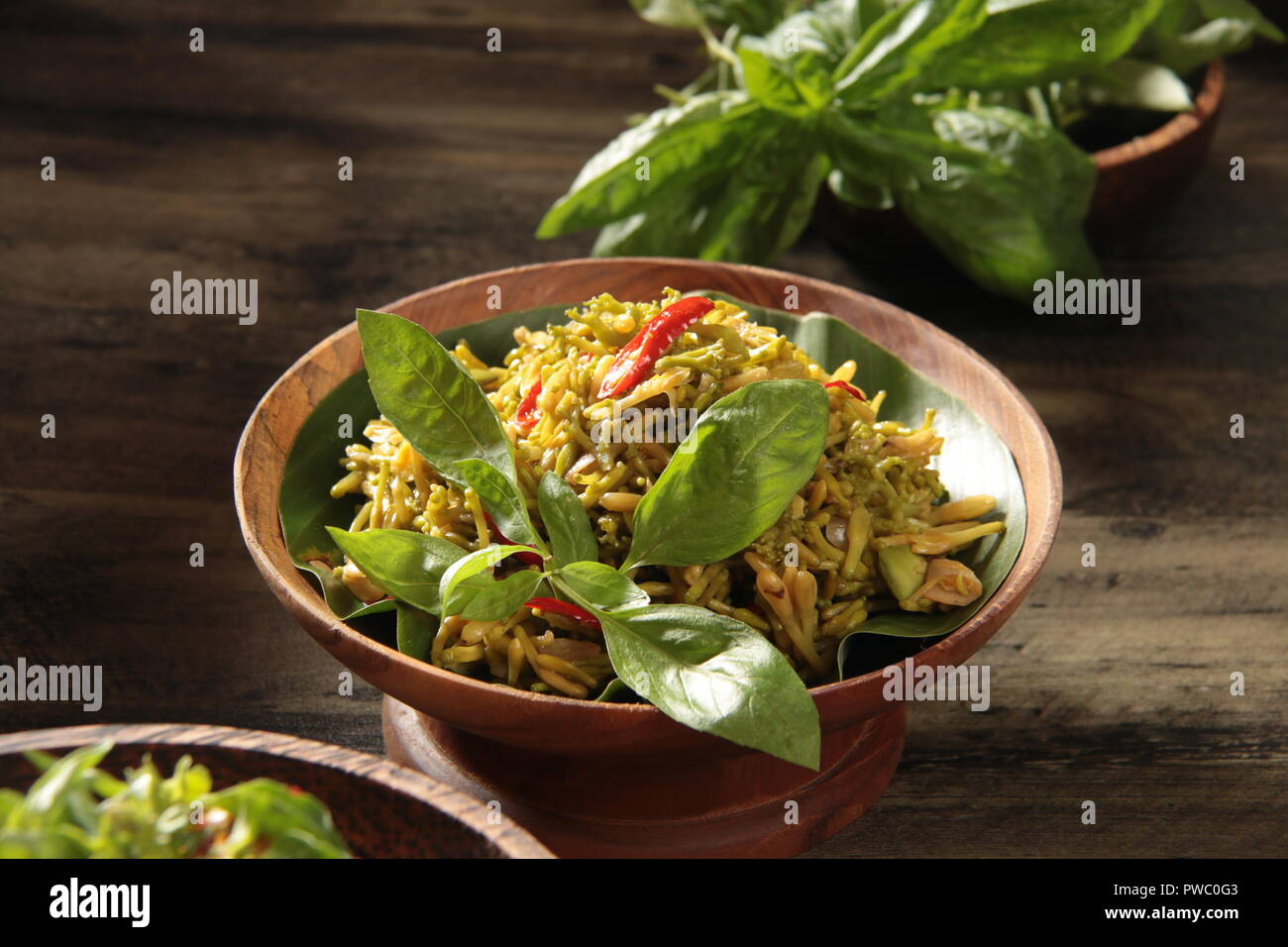 Garo Bunga Pepaya, the Minahsan stir-fried dish of papaya flower buds ...