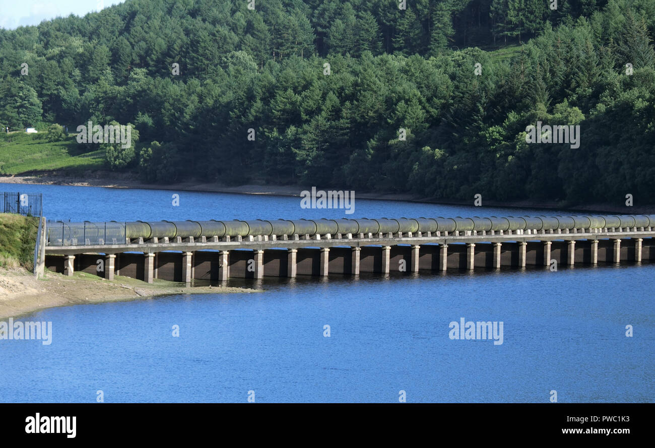 Water Pipes At Ladybower Reservoir. Hope Valley, Upper Derwent, Peak ...