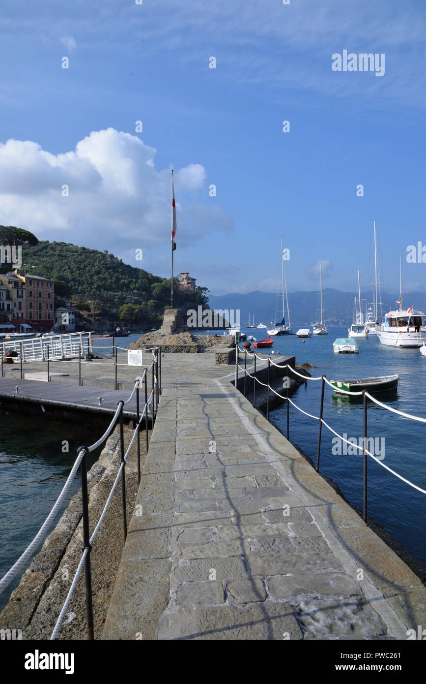Portofino pier hi-res stock photography and images - Alamy