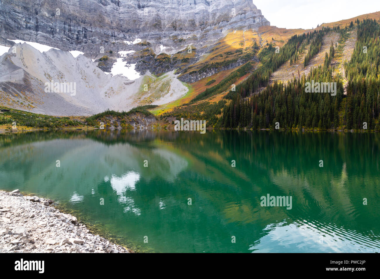 Rawson Lake, Alberta Stock Photo - Alamy
