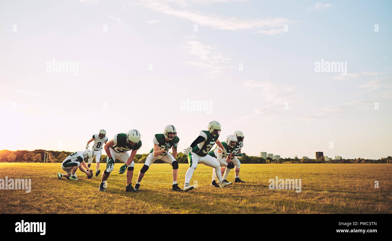Football kicker kicking field goal hi-res stock photography and images ...