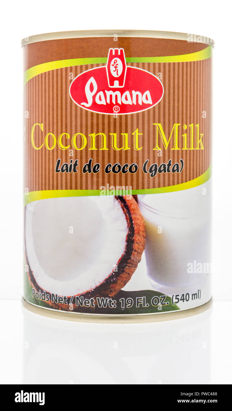 Coconut milk can hi-res stock photography and images - Alamy