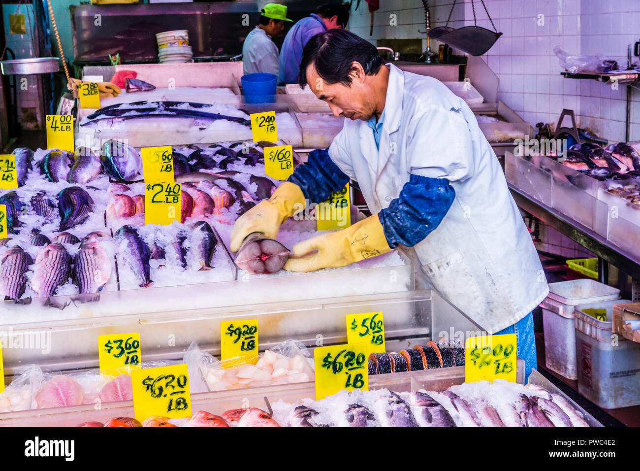 Fish Monger Chinatown Manhattan New York, New York, USA Stock Photo - Alamy