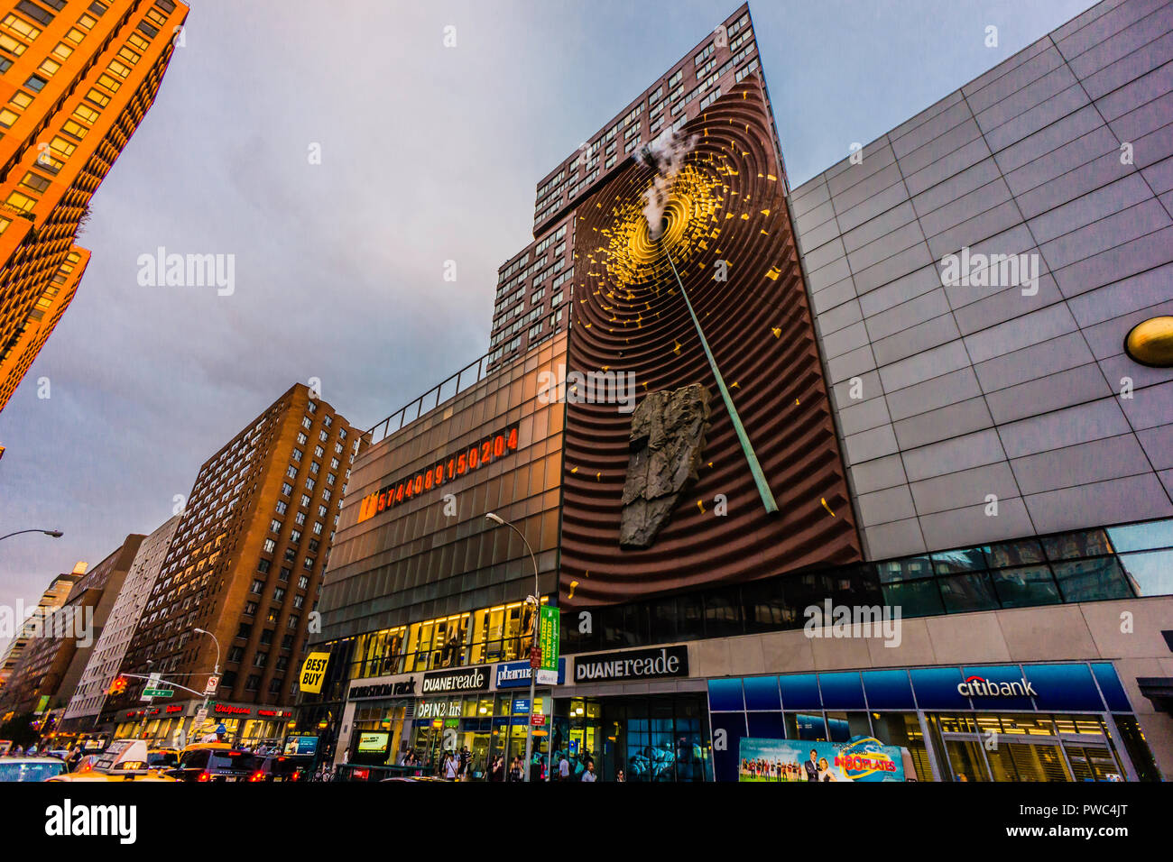 Metronome one union square hi-res stock photography and images - Alamy