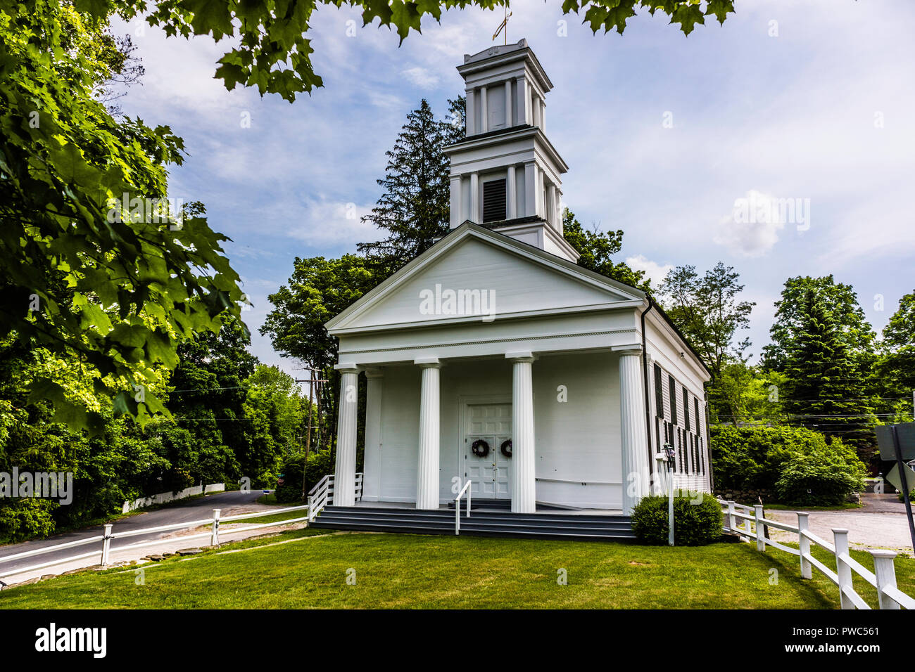 Congregational Church Colebrook, Connecticut, USA Stock Photo - Alamy