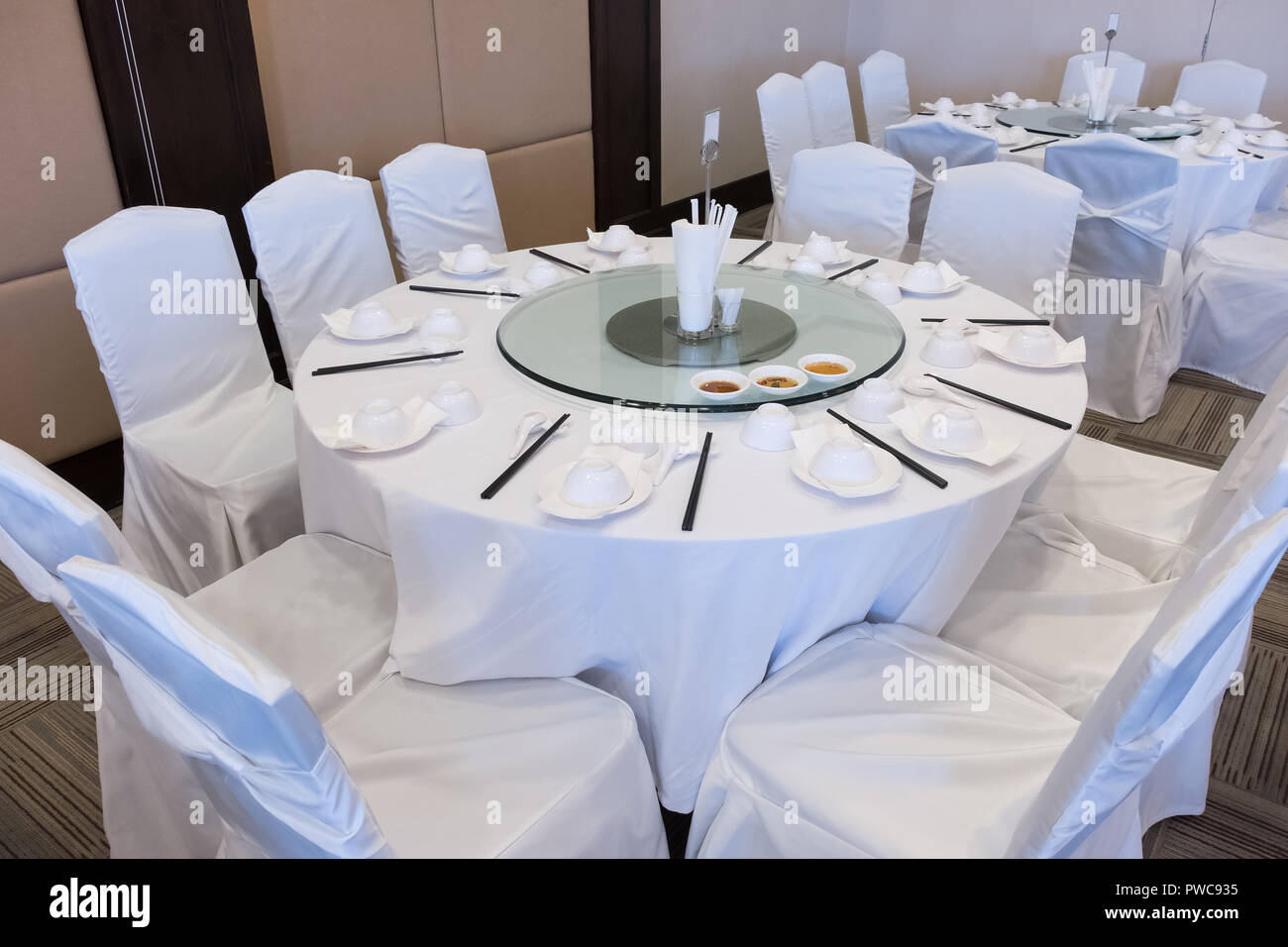 Chinese banquet hi-res stock photography and images - Alamy