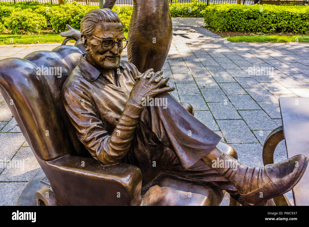 Dr. Seuss National Memorial Sculpture Garden Springfield, Massachusetts ...