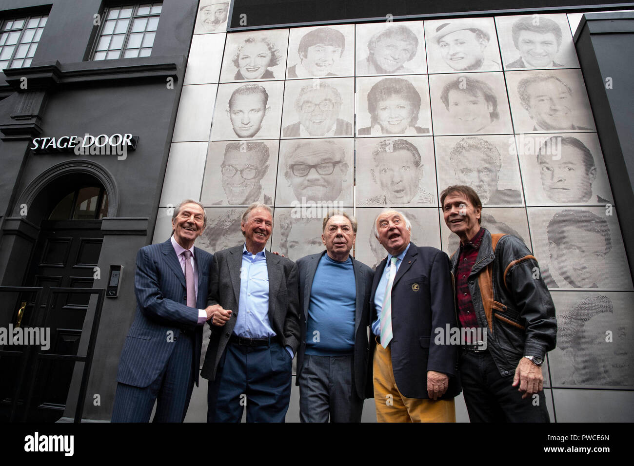 Jimmy tarbuck and palladium hi-res stock photography and images - Alamy