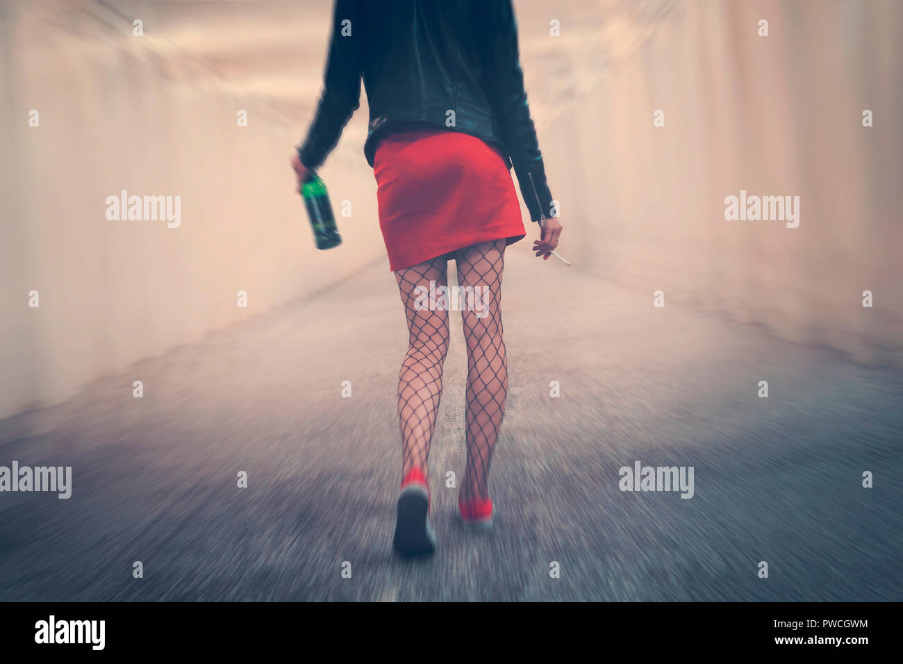 Drunk girl falling hi-res stock photography and images - Alamy