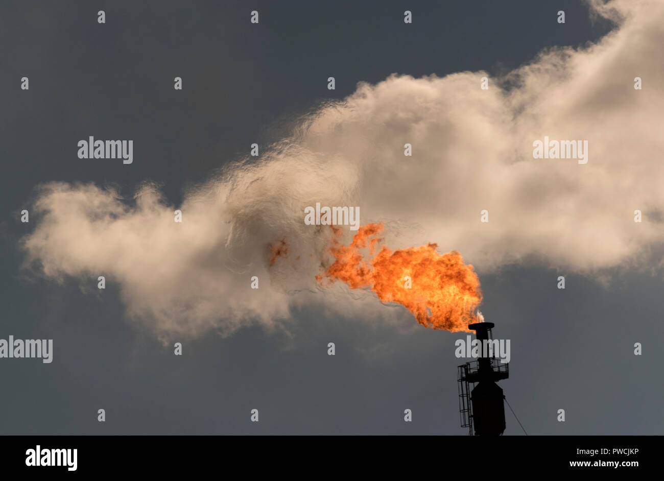 Factory pipe hi-res stock photography and images - Alamy