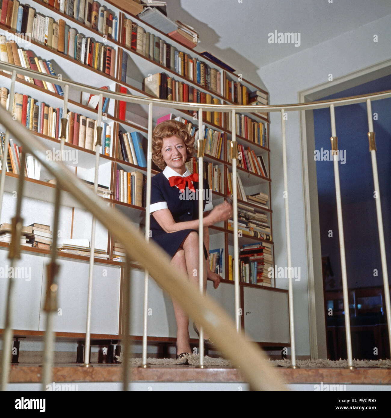 Lore Lorentz, deutsche Kabarettistin in Düsseldorf, Deutschland 1969 ...