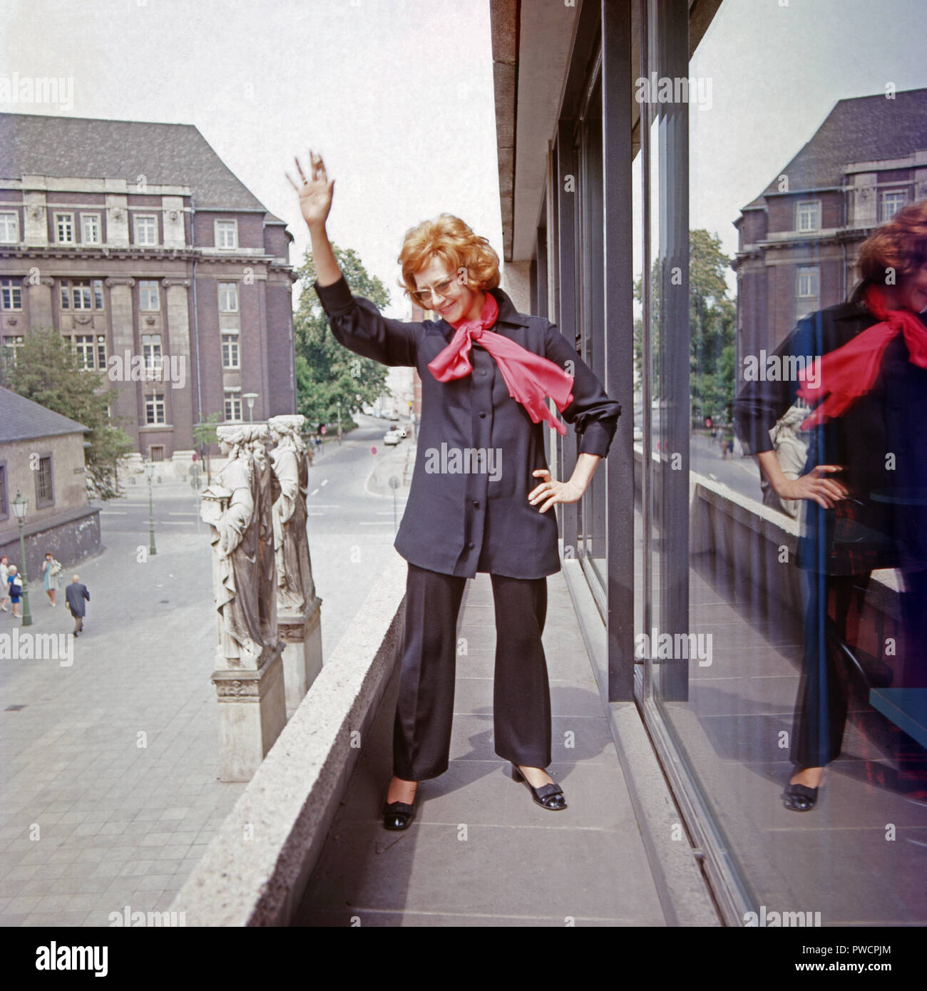 Lore Lorentz, deutsche Kabarettistin in Düsseldorf, Deutschland 1969 ...