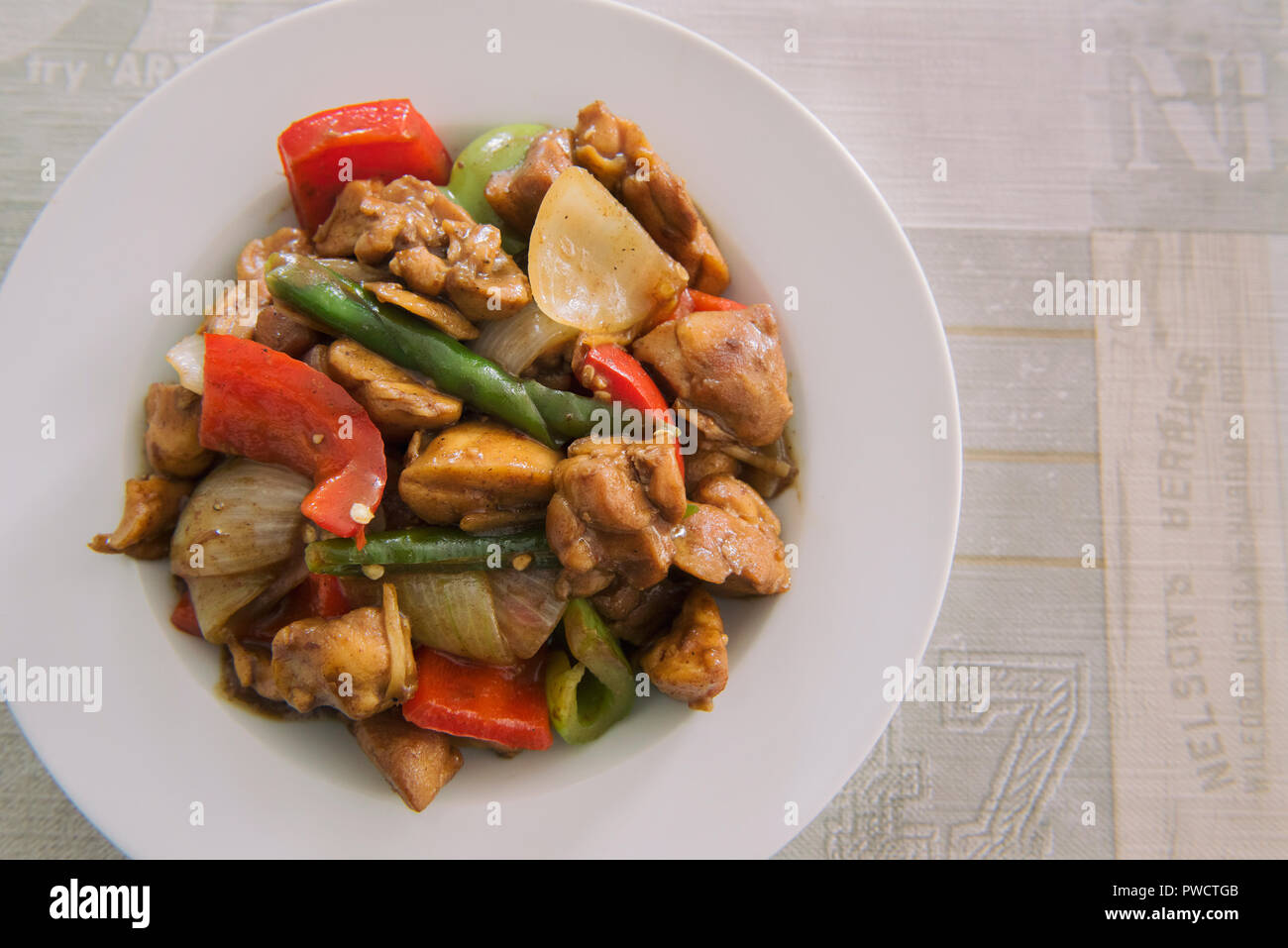 Indo-chinese Chili chicken Stock Photo - Alamy