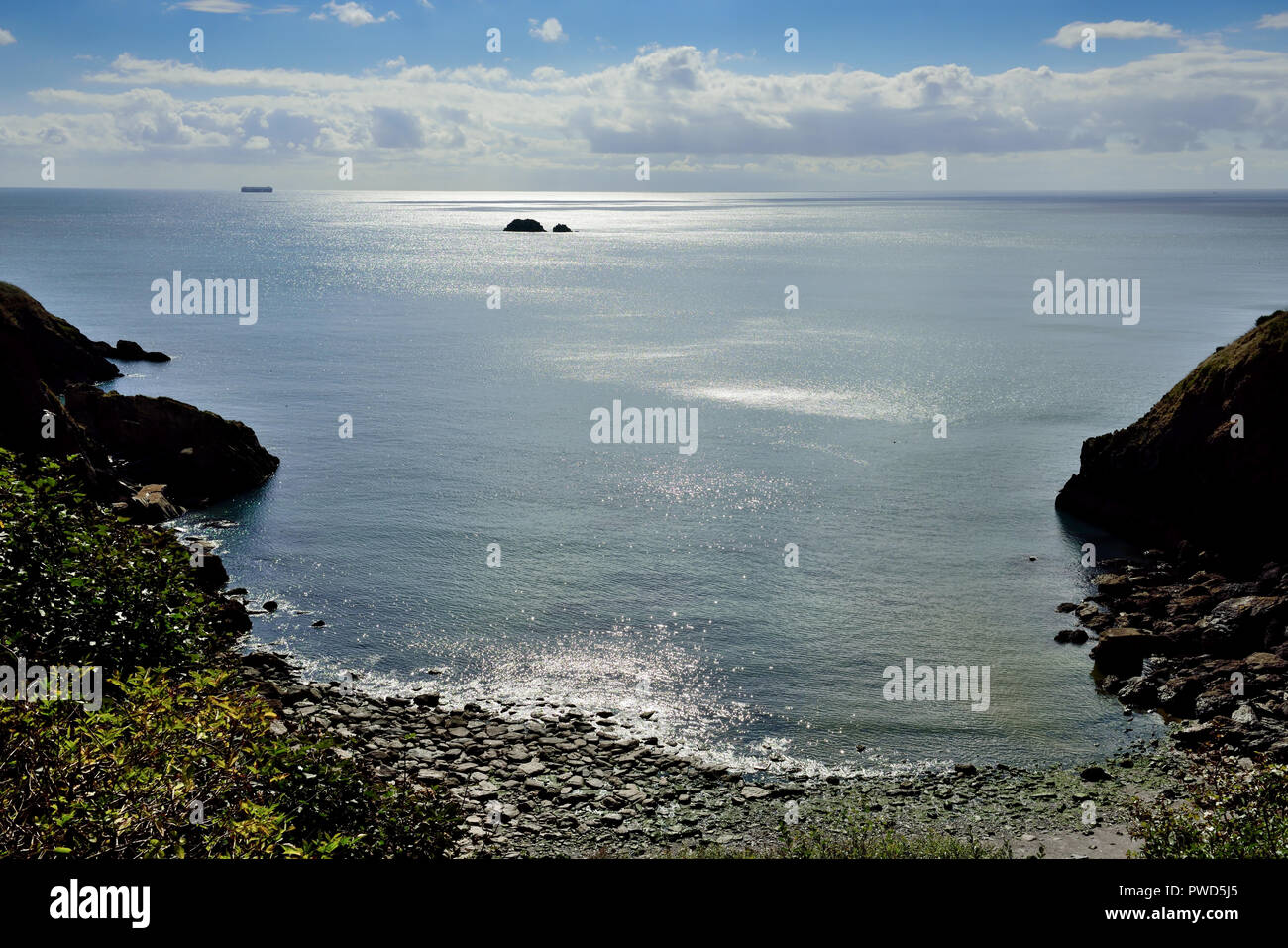 Pudcombe Cove, a secluded bay in South Devon Stock Photo - Alamy