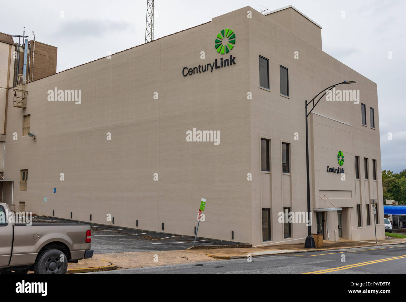 18 century building hi-res stock photography and images - Alamy