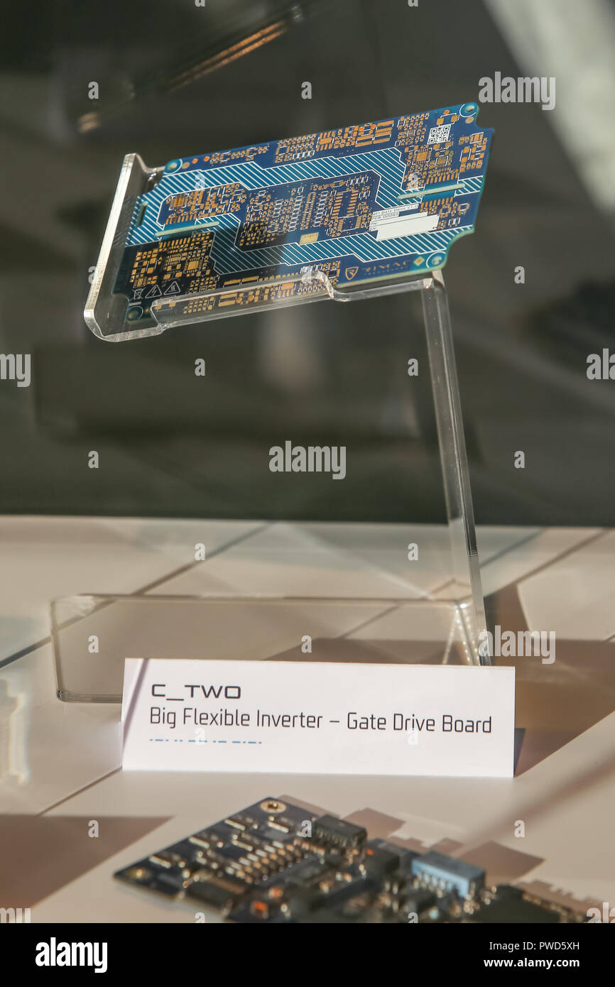 Gate drive board hi-res stock photography and images - Alamy