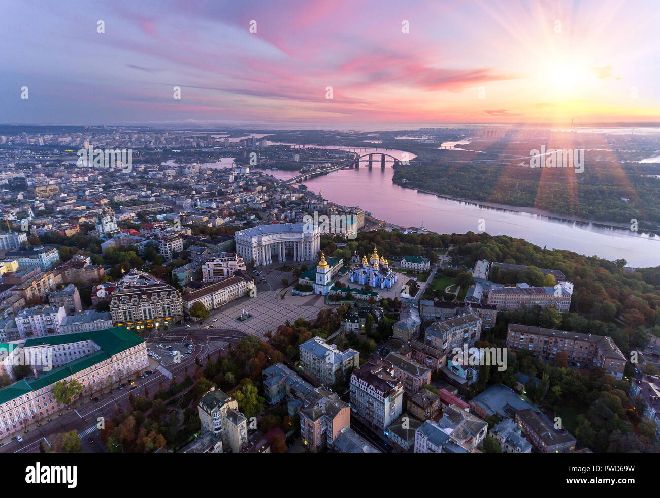 Green and beautiful center of Kiev, Ukraine Stock Photo - Alamy