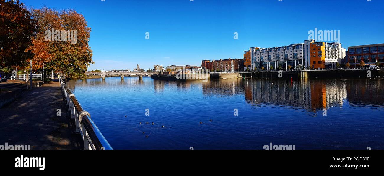 Limerick city aerial hi-res stock photography and images - Alamy