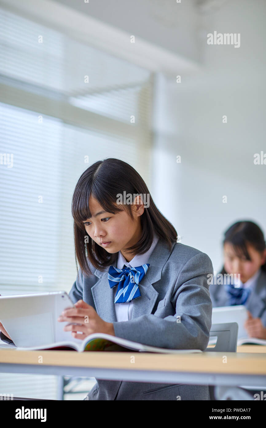 Japanese junior high students Stock Photo - Alamy