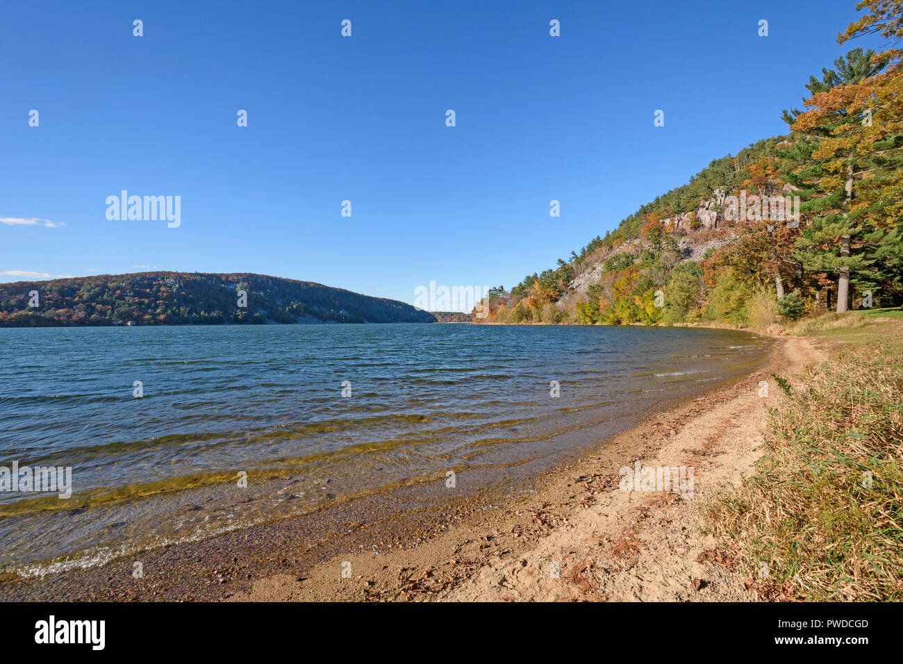 Fall Colors along a Quiet Lakeshore in Devils Lake State Park in ...