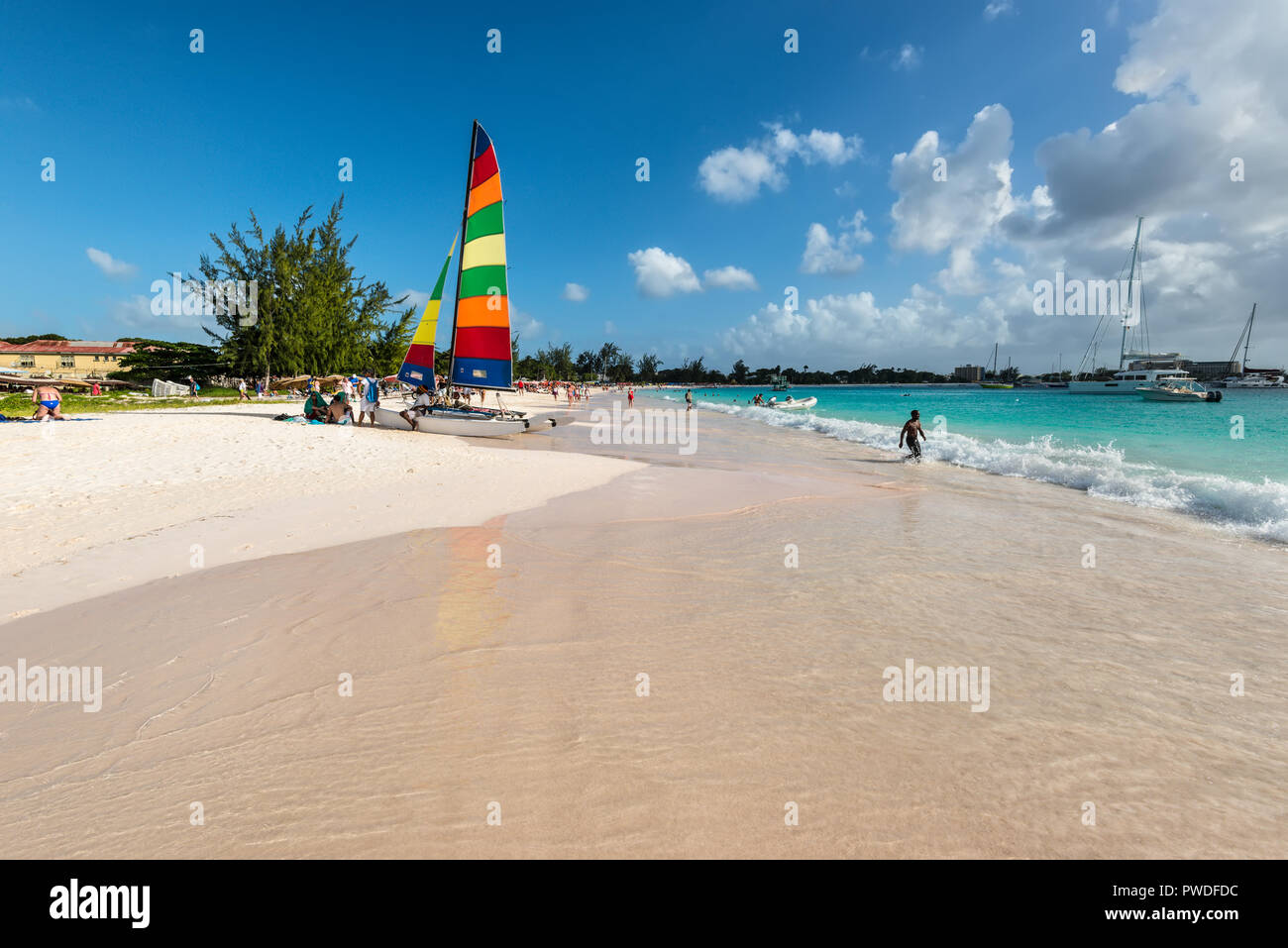 Barbados pebbles beach bridgetown hi-res stock photography and images ...