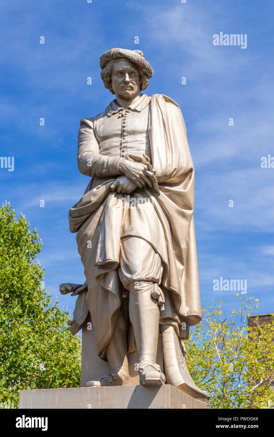 Amsterdam Holland Amsterdam Rembrandt statue part of the Rembrandt ...