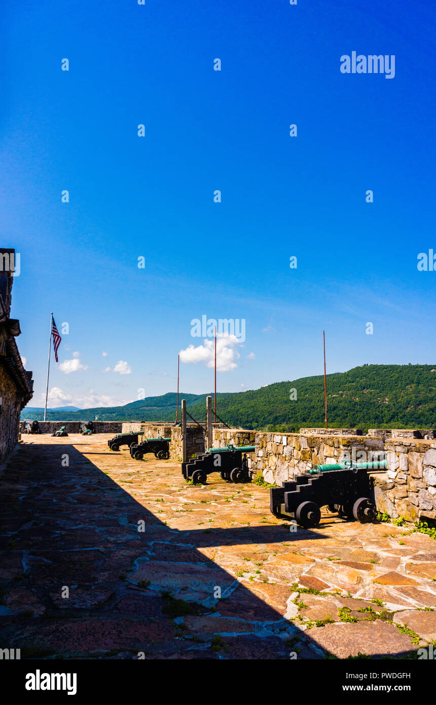 Battle Of Fort Ticonderoga Stock Photos & Battle Of Fort Ticonderoga ...