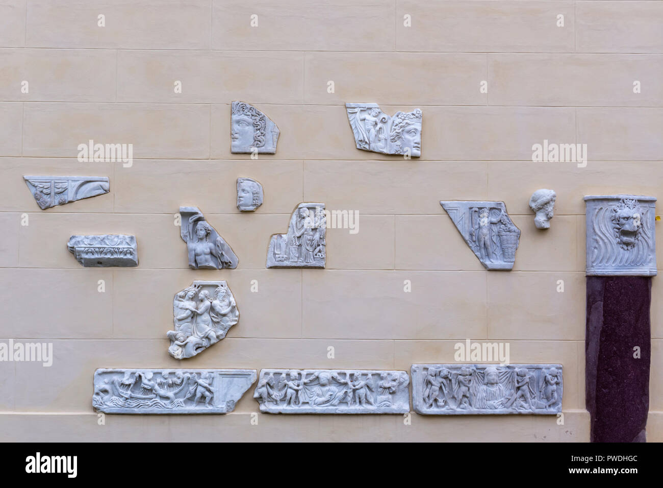 Architectural and historical elements hi-res stock photography and ...