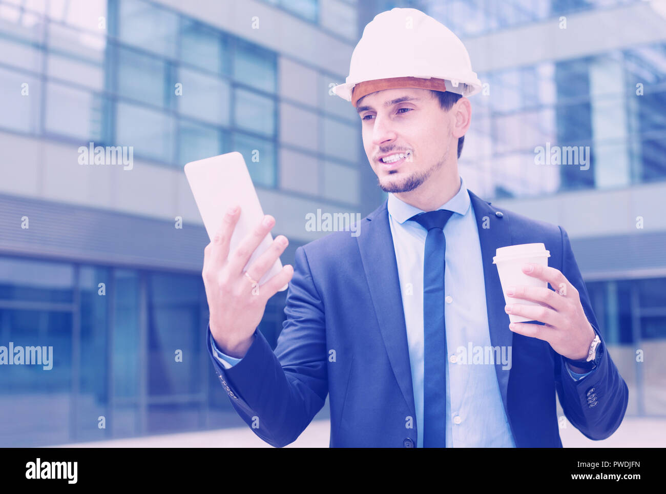 Architect builder digital touchpad hi-res stock photography and images ...