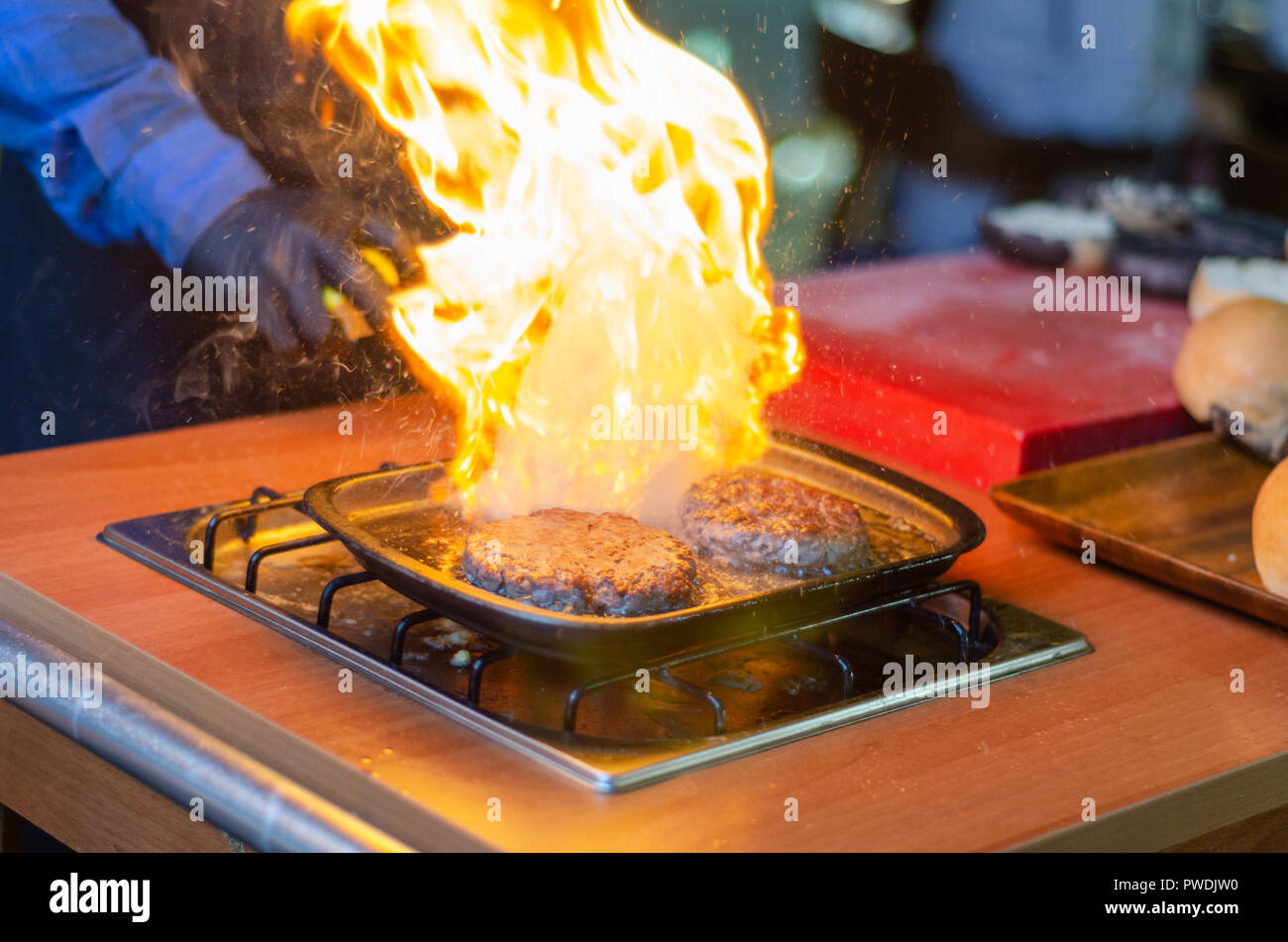 Stove flame hot process hi-res stock photography and images - Alamy